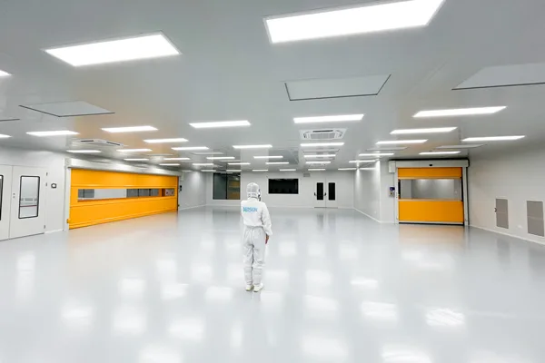 How much does it cost for a clean room manufacturer to build a clean ...